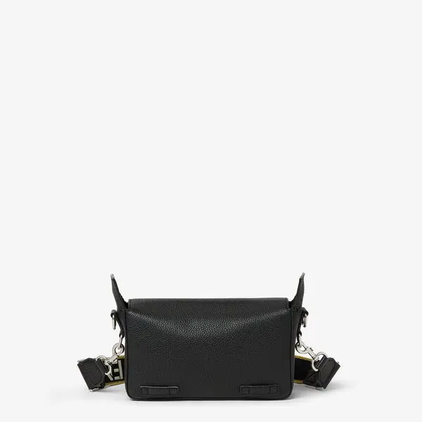 Fendi Flow Small Black Cuoio Romano Leather Bag